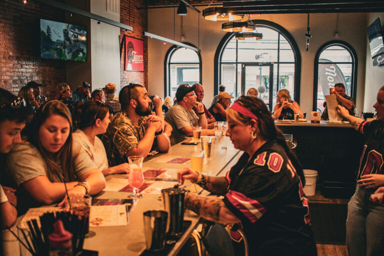 Welcome to 10Tavern Located in Thurmont, MD