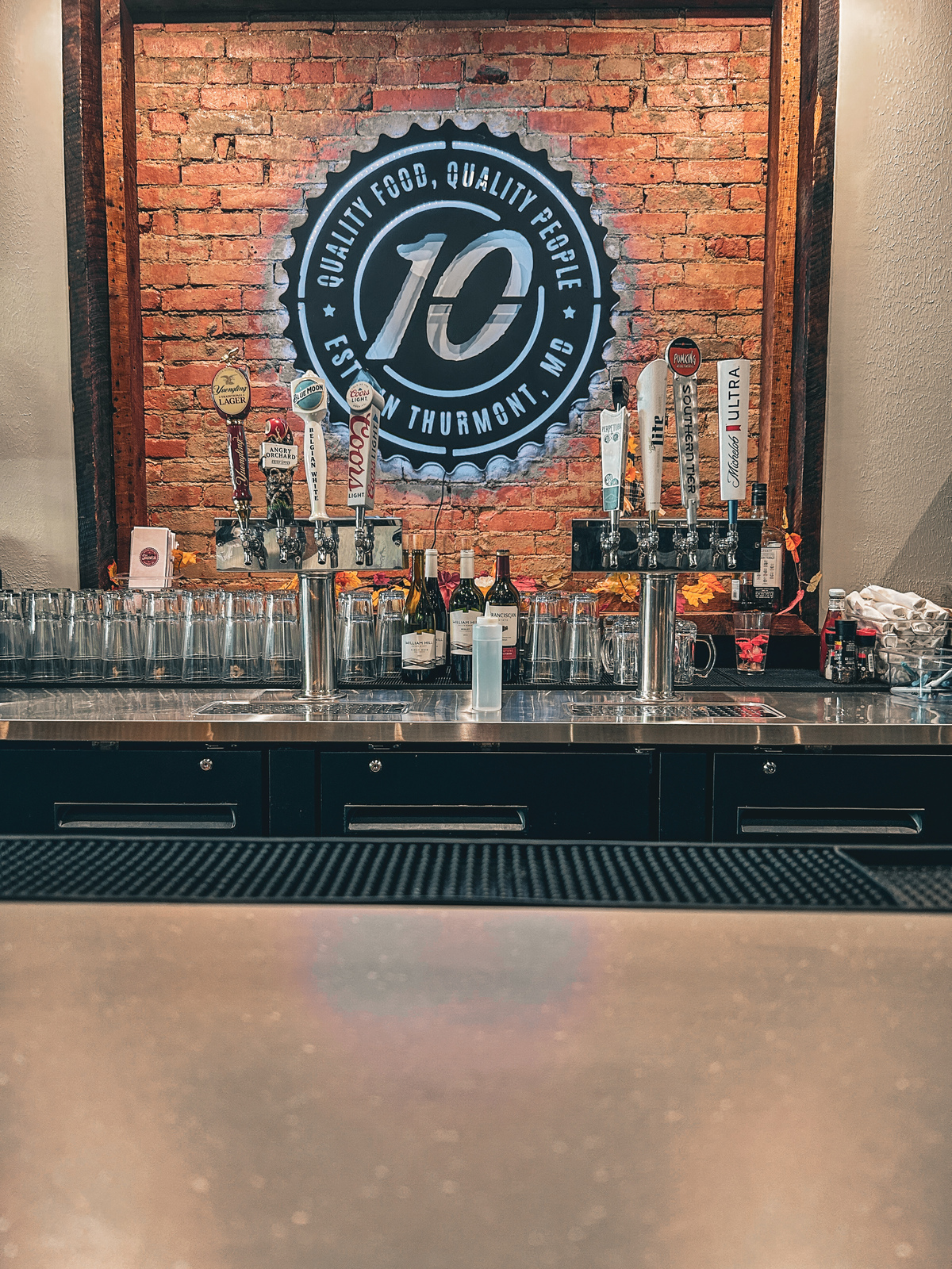 Welcome to 10Tavern Located in Thurmont, MD